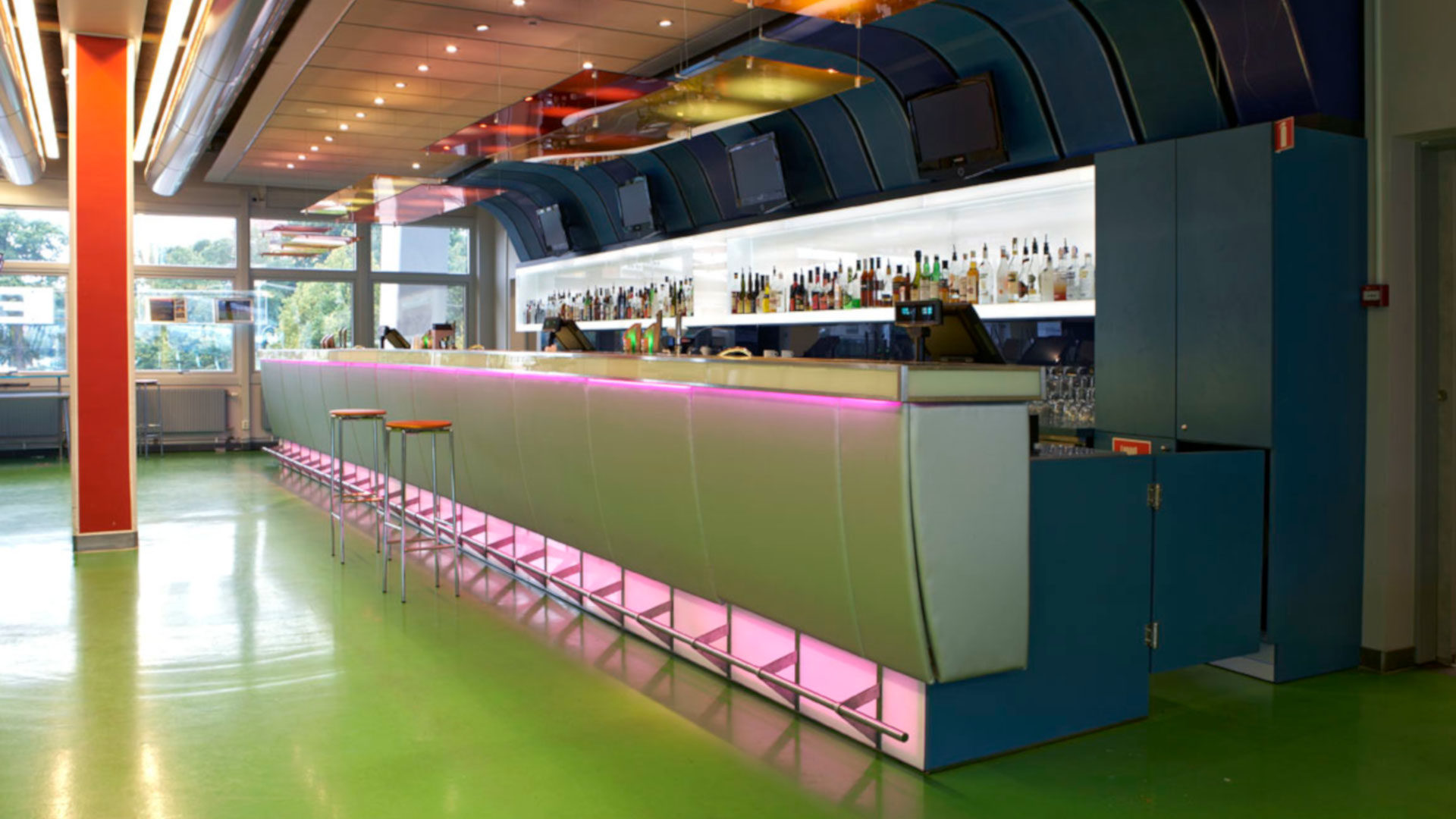 Ullevi Lounge - C&D Snickeri