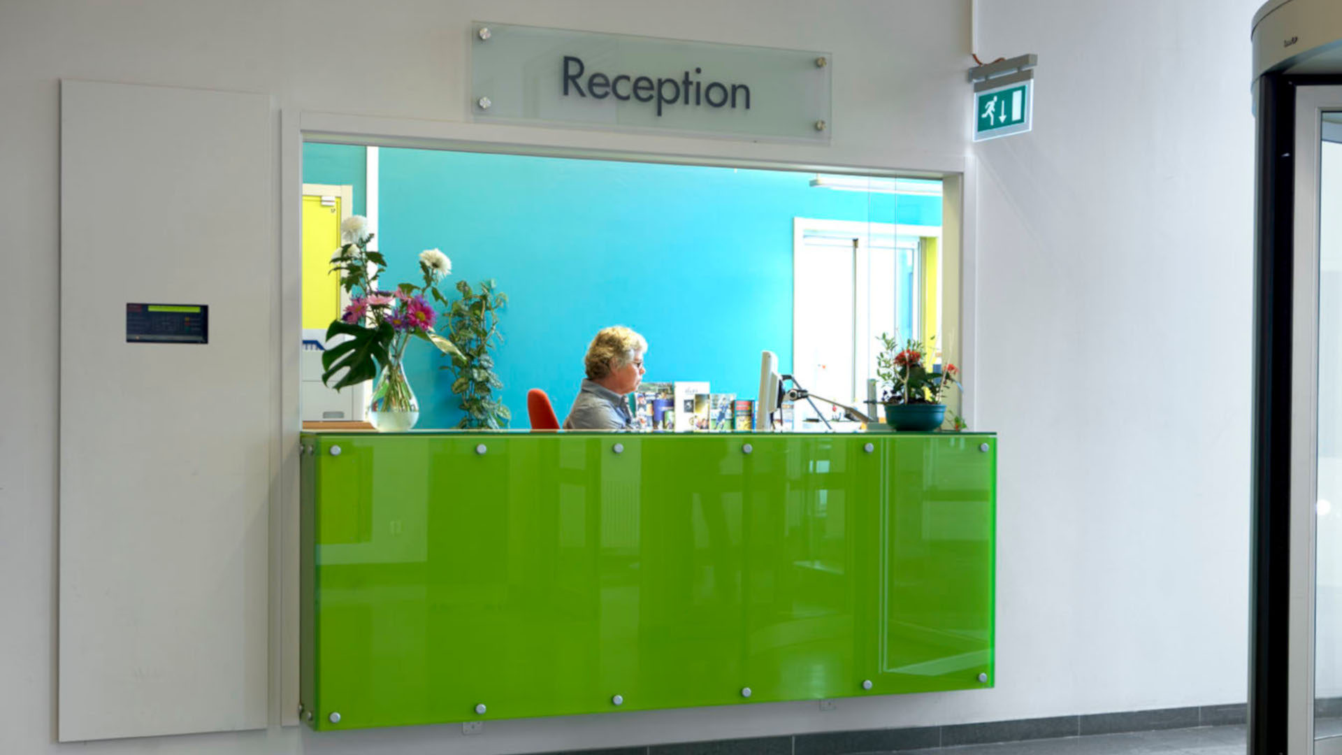 Ullevi Lounge - C&D Snickeri